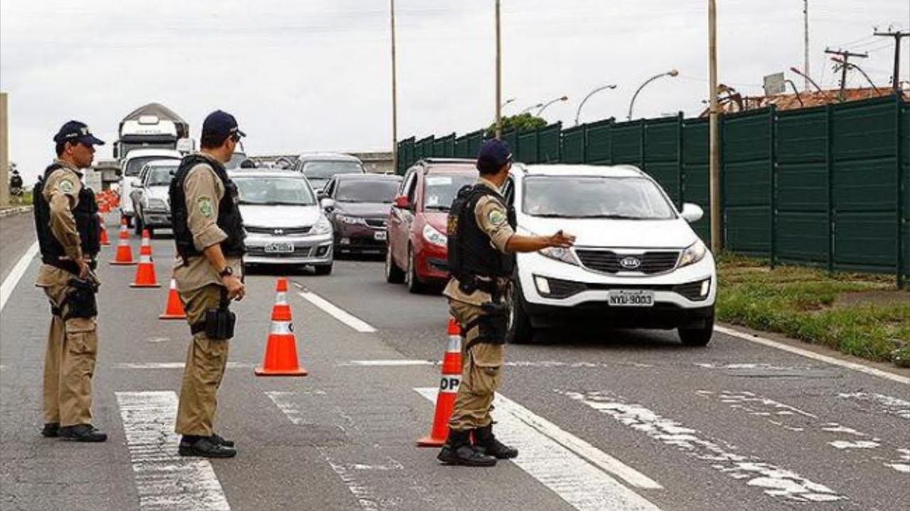Avisar sobre blitz da Polícia nas redes sociais é crime? - Jus.com.br ...